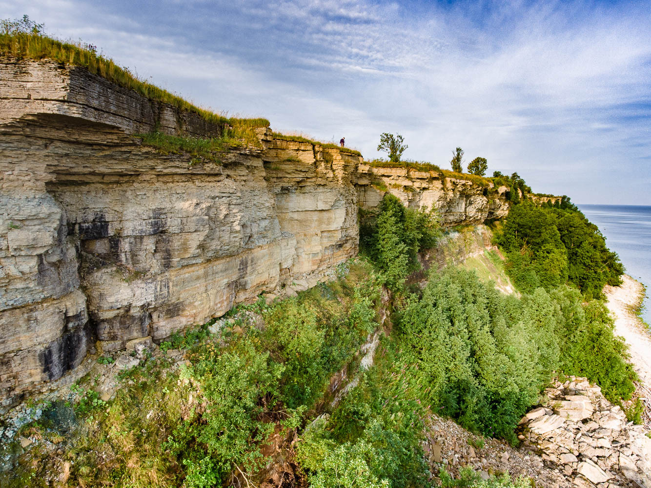 Ontika cliff, bank - Arvo Juhkov Originals